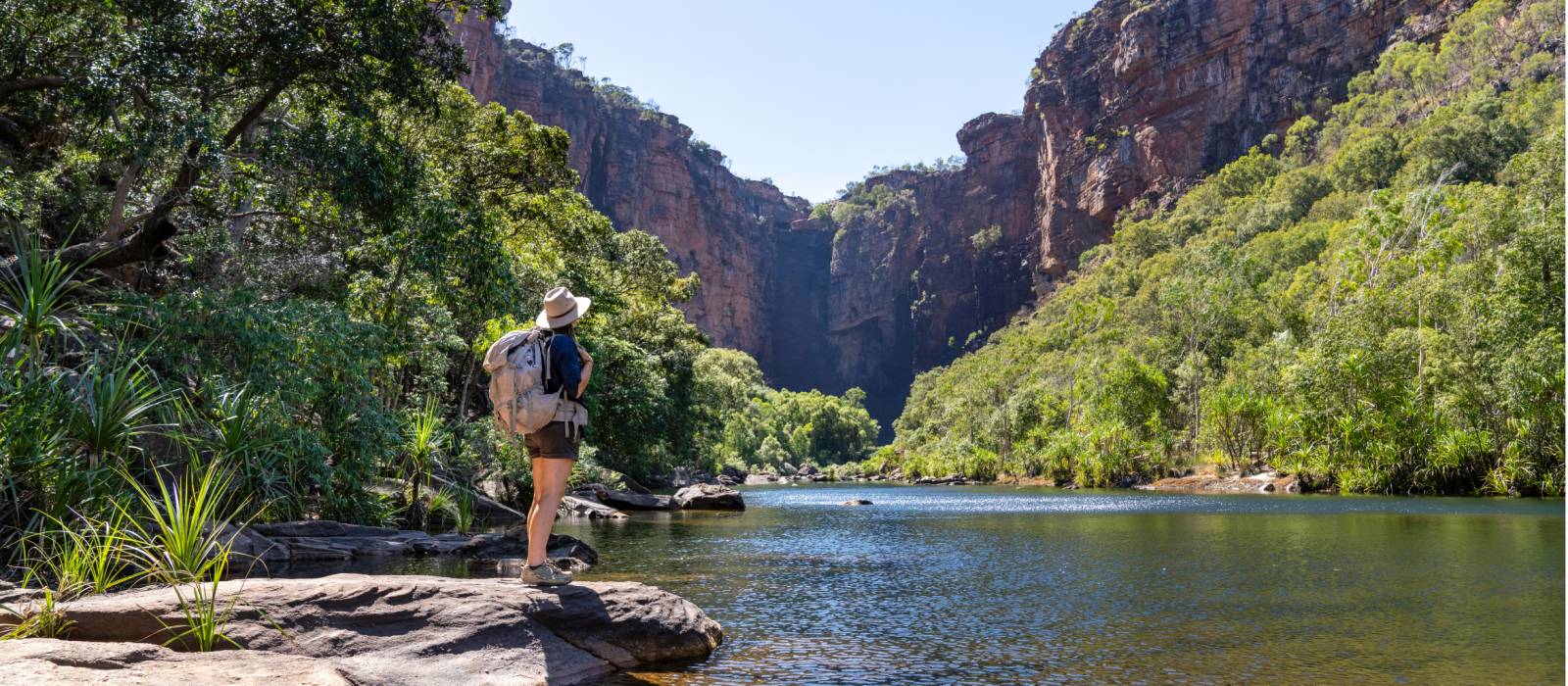 Australian Walking Holidays | Australian Hiking Tours & Cycling Trips