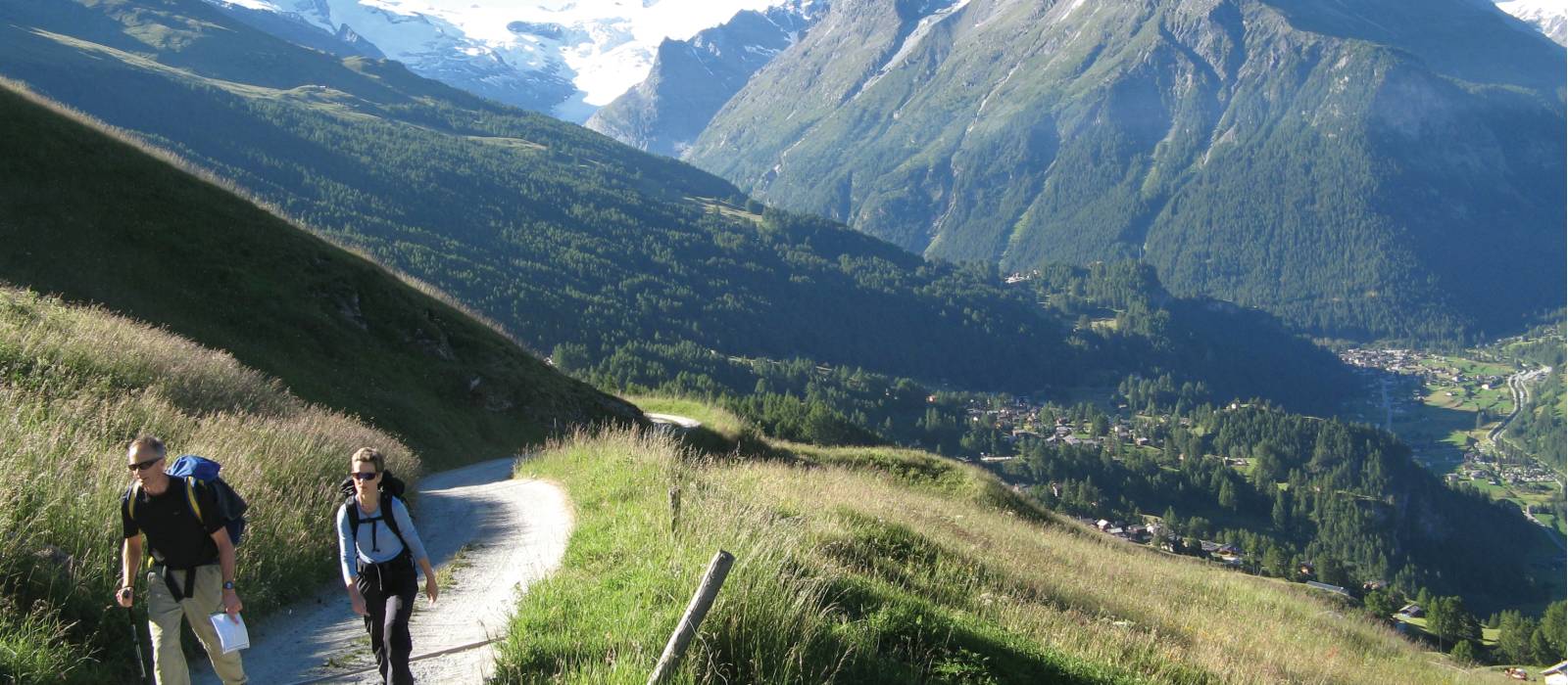 Self-Guided Alpine Walking Tours & Hiking Trips | UTracks