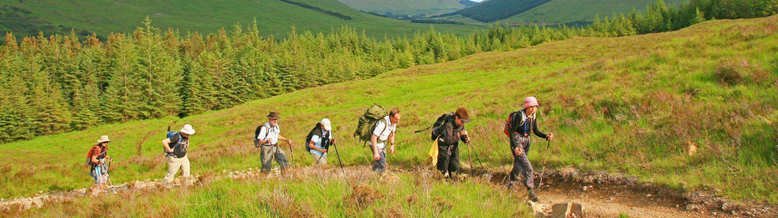 Private Group Walking Tours In Europe & The UK | UTracks